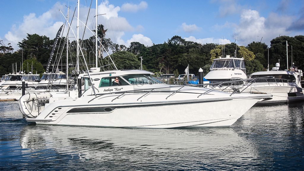 Rayglass 4000 Legend - R Marine Flagship